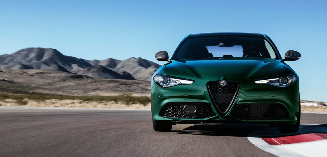 Alfa-Romeo-Giulia-Green-Exterior (1) | Jake Sweeney Alfa Romeo